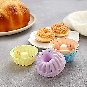 40PCS Silicone Cupcake Baking Cups Set Silicone Baking Cups For Baking, Including 8 Shapes Silicone Muffin Cups Cupcake Molds (Round, Square, Star, Sunflower, Rose, Chrysanthemum, Flower, Pumpkin)