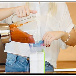 FreezeStax 3-Quart Expandable Base Set. Mix and Match Additional, Optional, 1-Quart EXPANDERS (Listed Separately). Now you can Prepare, Freeze, Zip and Store your Meals! Designed in Apple Valley, MN.