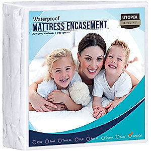 Utopia Bedding Zippered Mattress Encasement California King - 100% Waterproof and Bed Bug Proof Mattress Protector - Absorbent, Six-Sided Mattress Cover