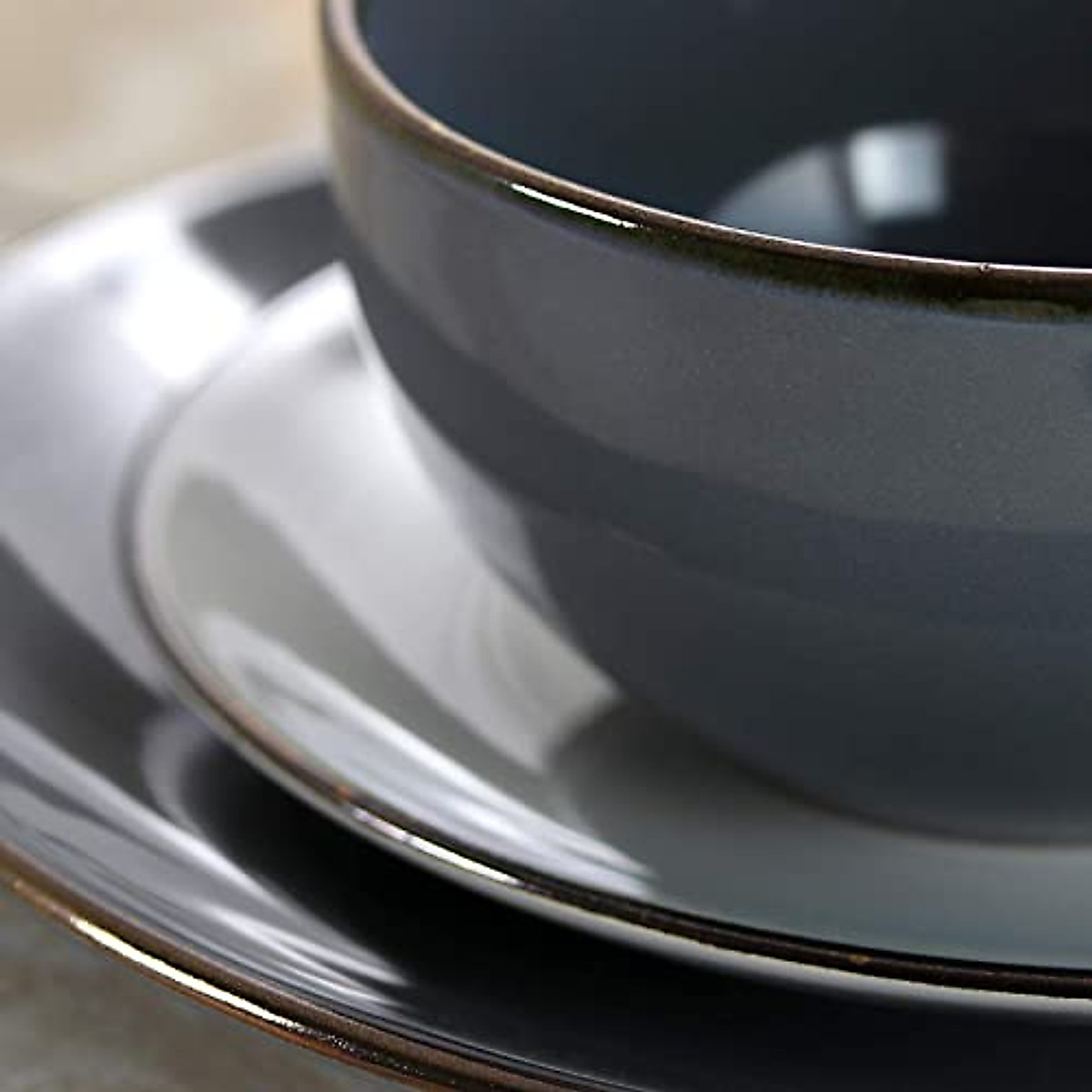 Elama Round Stoneware Grand Collection Dinnerware Dish Set, 16 Piece, Assorted Solid Gray