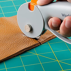 WORKLION 45mm Rotary Cutter for Fabric:Safety Lock with Ergonomic Classic Comfortable Handle Suitable for Crafting Sewing Quilting Crafts Includes Extra 5pcs 45mm Replacement Blade