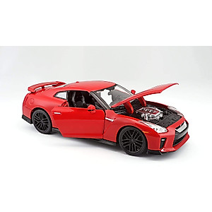 Bburago B18-21082 Nissan GT-R 2017" Diecast Model Kit, 1:24 Scale, Assorted Colors