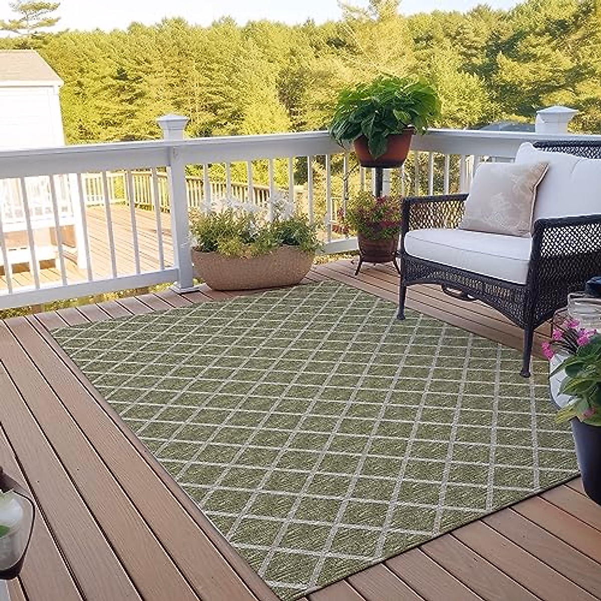 Dalyn Rugs Indoor/Outdoor York YO1 Green Washable 8' x 10'