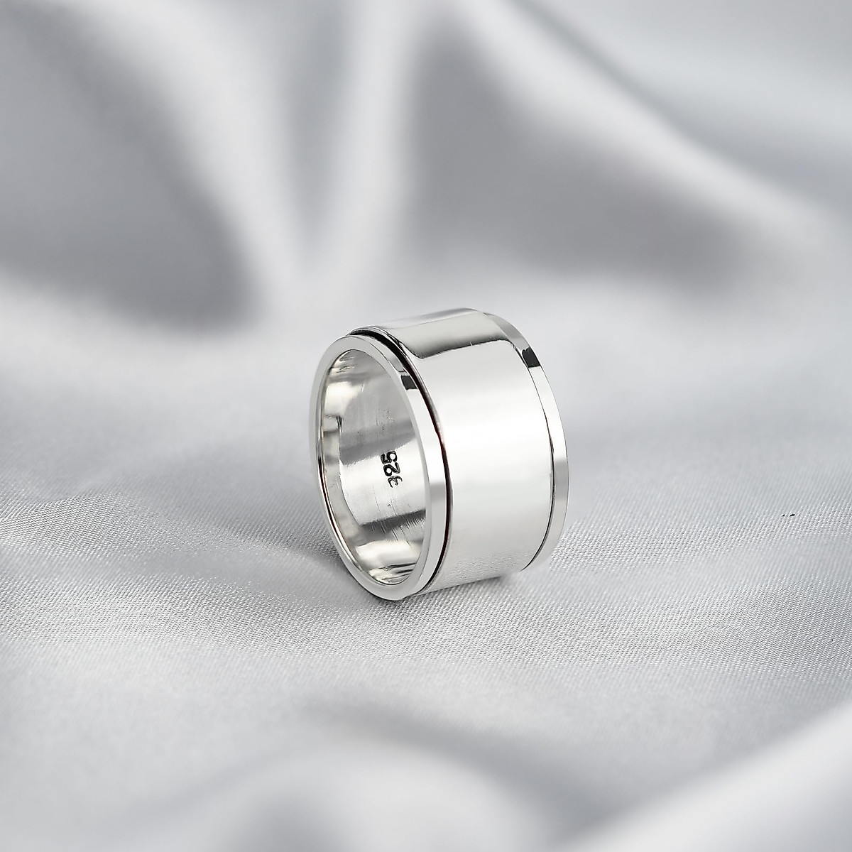 AeraVida 14mm Wide Shiny Fidget Spinner Band .925 Silver Ring (8) | Mens Spinner Ring | Fashion Jewelry