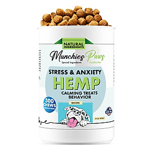 Munchies Paws Dog Treats Stress Relief Made in USA Stress and Anxiety Organic Hemp 300 Count (Bacon)