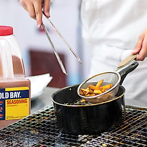 OLD BAY Seasoning, 7.5 lb (Pack of 3) - Three 7.5 Pound Containers of OLD BAY All-Purpose Seafood Seasoning, Perfect for Crabs, Shrimp, Chicken, Chowder, Pizza, Fries and More