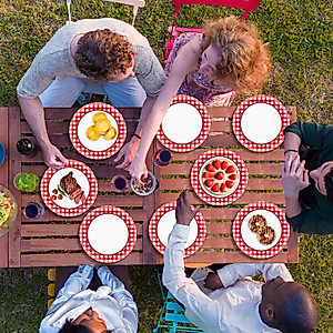 100pcs 7inch Chriatmas Red and White Plates Gingham Checkered Plaid Tableware Baby Shower Red Gingham Dessert Disposable paper Dinnerware for Picnic Barbecue Baby Shower Birthday Party Decorations