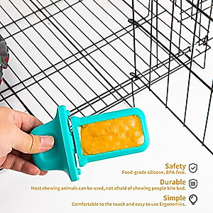 DIOCOL Dog Training Toys/Aids, Dog Peanut Butter Toy for Crate Training, Fixed On The Crate to Reduce Anxiety, Dog Therapy Dispenser, Dog Crate Toy (Green)