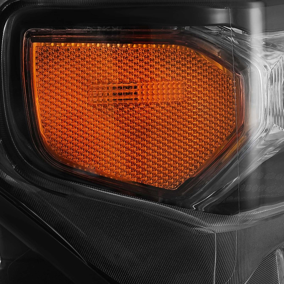 KARPAL Headlights Assembly Kit for 2020-2023 Chevy Silverado 2500HD 3500HD Halogen Headlights Driver + Passenger Side Pair Replacement 84738616 84738617 GM2502504 GM2503504