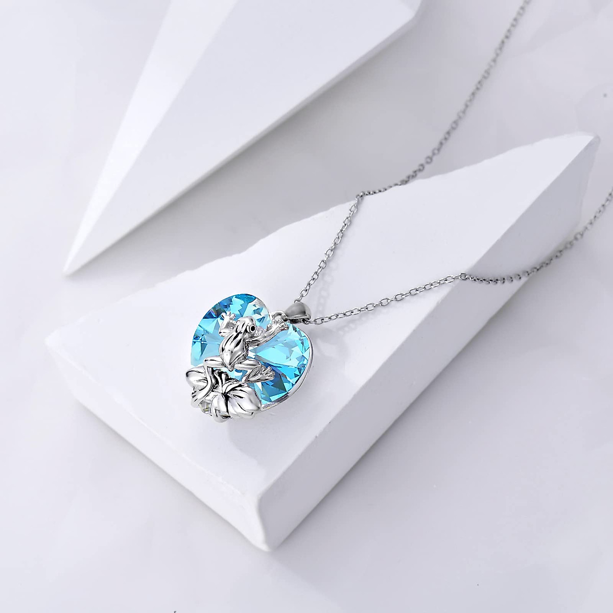 Plesitep Frog Necklace Sterling Silver Frog Pendant Necklace Jewelry present for Women Embellished with Heart Crystal from Austria March Birthstone