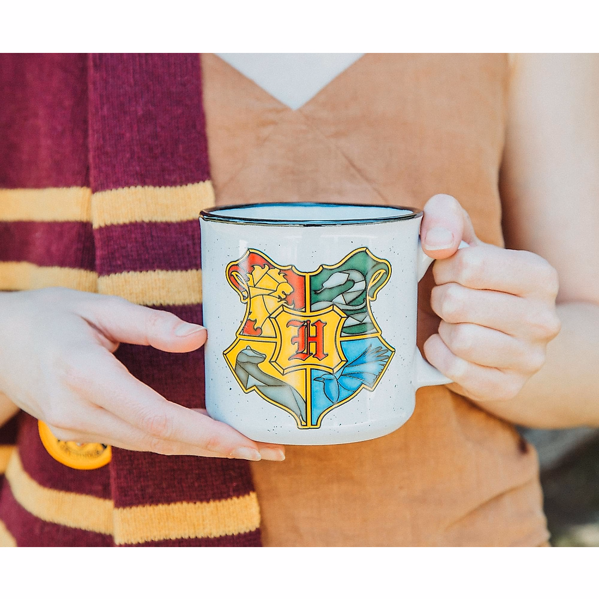 Silver Buffalo Harry Potter Hogwarts Crest Camper Ceramic Mug, 20 Ounces