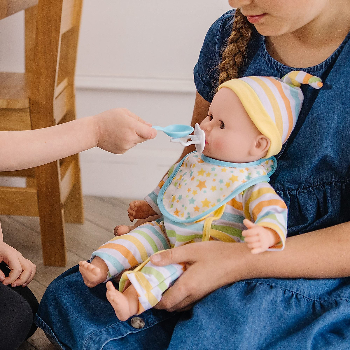 Melissa & Doug Deluxe Doll Set (FFP)