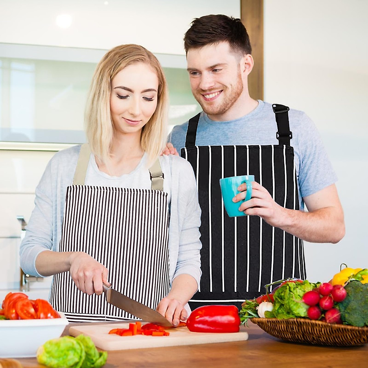 VALOME 2 Pack Kitchen Aprons, Apron for Restaurant with Adjustable Neck Strap, 2 Pockets Chef Aprons for Cooking Baking (Black & Brown)