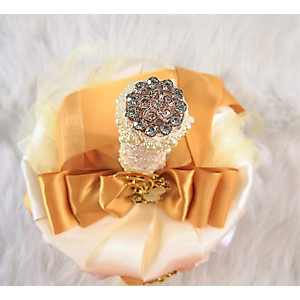 Abbie Home Advanced Customization Romantic Bride Wedding Holding Toss Bouquet Creamy White Rose Brooch with Pearls and Rhinestone Decorative brooches Accessories-(Champagne + White + Ivory)