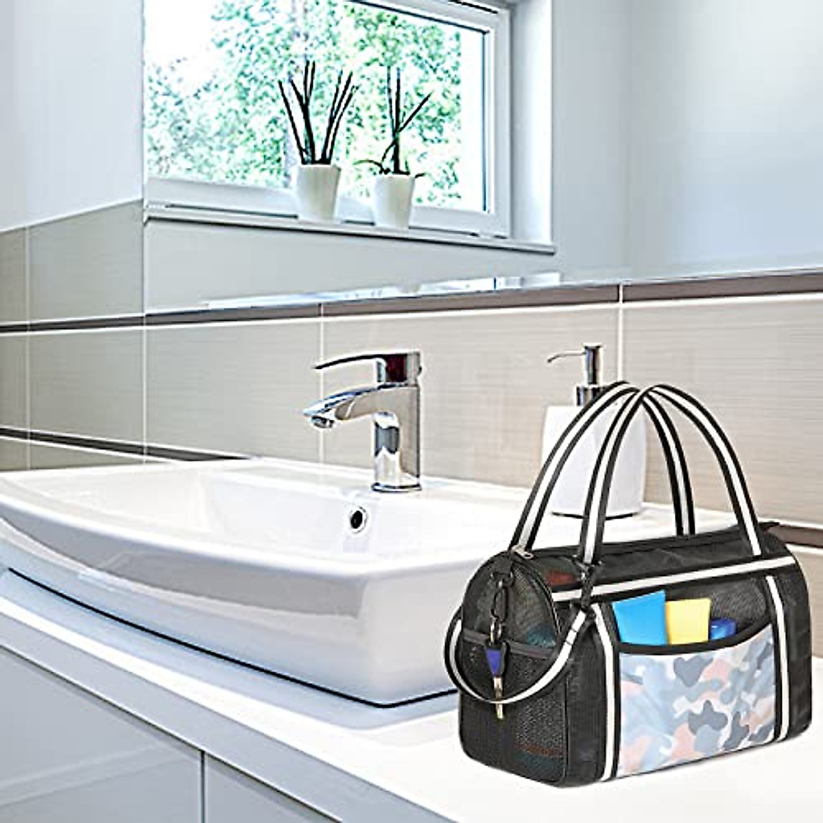 Ligereza Mesh Shower Caddy Basket for College Dorm Room Essentials, Bathroom Accessories, Gym Bathroom, Camping, Multiple Suspension Methods And Large Capacity, Portable Shower Caddy Bag (Black).