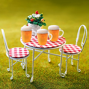 Toddmomy 20pcs Mini Beer Mugs Mini Shot Glasses Clear Beer Cups Plastic Beer Mugs Shot Beverage Tasting Glasses for Beer Sports Party Wedding Oktoberfest BBQ and Picnics