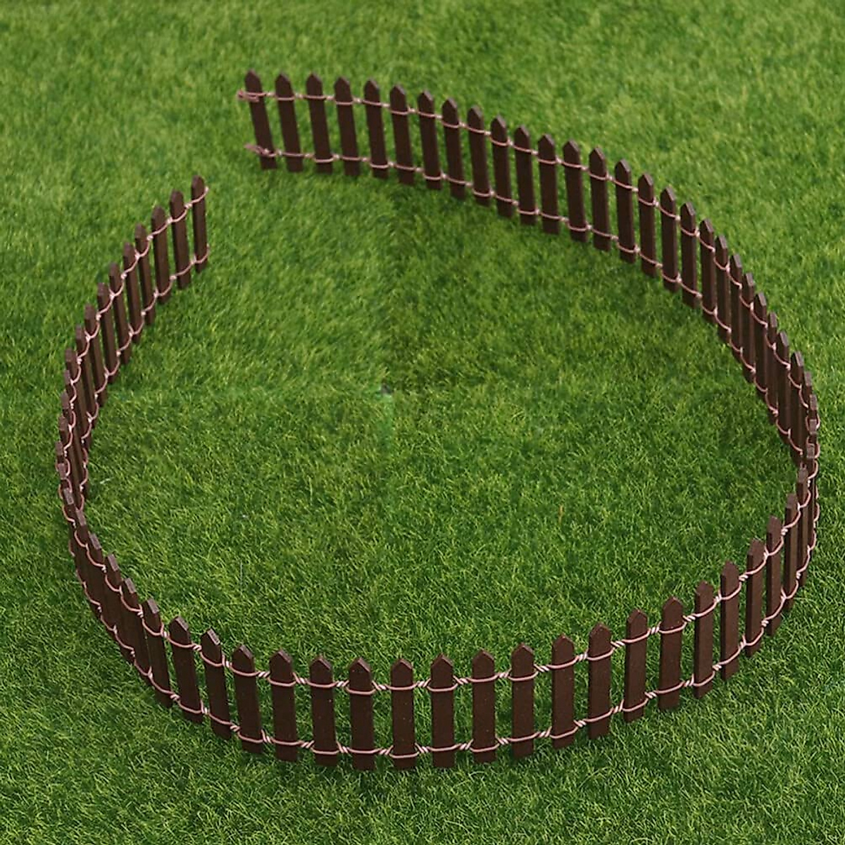 STOBOK 2pcs Mini Fence Mini Wood Fencing DIY Wood Picket Fence Miniature Fence Decoration Decorative Fence Panels Micro Landscape Accessories Fairy Garden Barrier Wooden Sand Table House