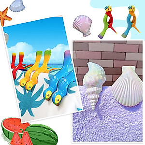 4 PCS Beach Towel Clips, Heavy Duty Towel Clip, Cute Beach Towel Clips for Beach Chairs, Flamingo Parrot Shell Towel Holder Jumbo Size for Clothes Quilt Blanket Home Patio Pool Chair Cruise (Parrot 1)