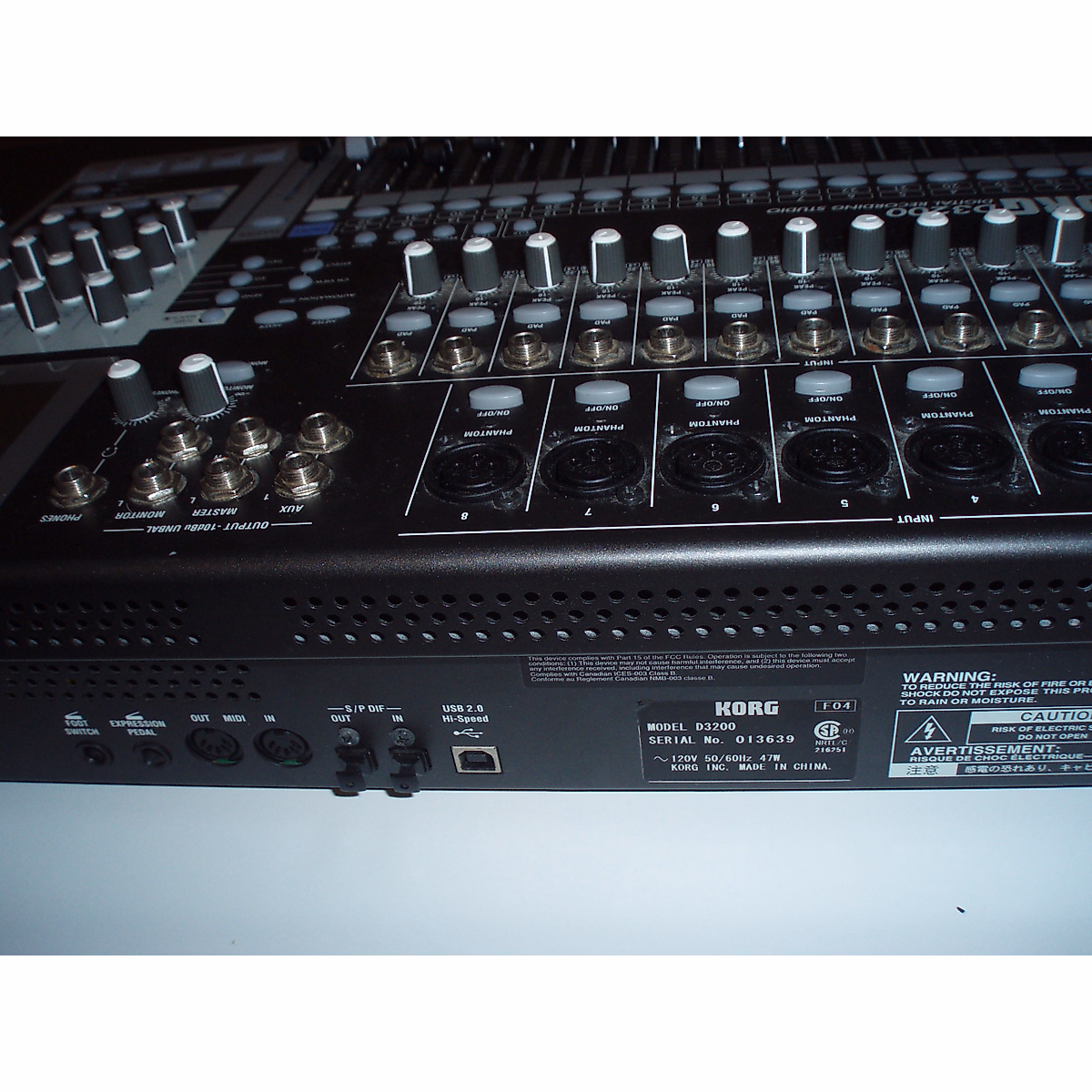 Korg D3200 Digital Recording Studio Console
