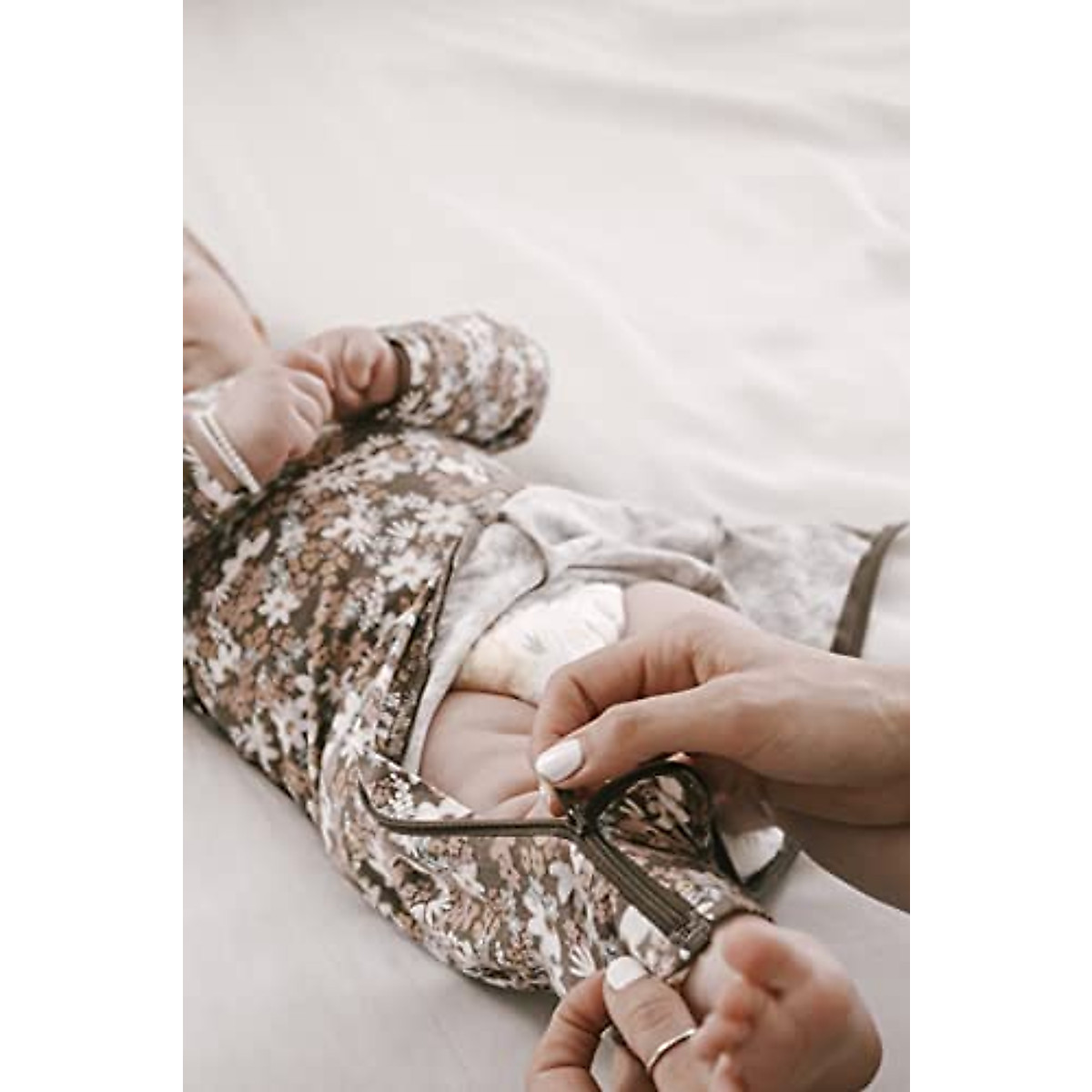 GUNAMUNA günamüna Unisex Baby, Toddler Ultra-Soft Bamboo Pajama, Coverall Romper Sleeper w/Diaper Zipper for Easy Changing, Garden, 3-6 Months