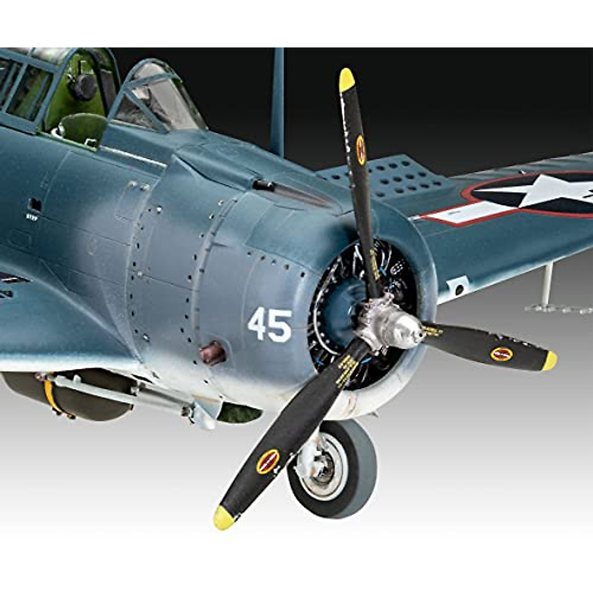 Revell 03869 SBD-5 Dauntless Model Kit 1:48 Scale