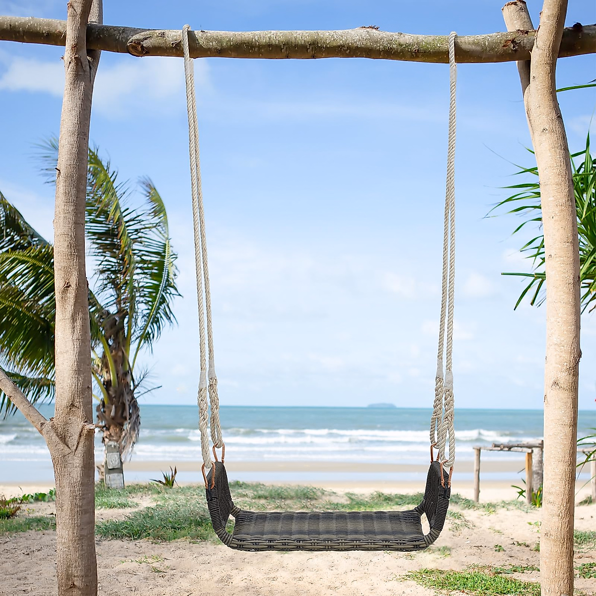 Tangkula 1-Person Rattan Porch Swing, Outdoor Single Swing Chair Bench with Hanging Hemp Ropes for Adults and Kids, Bench Swing for Porch, Yard, Balcony, Tree (Mix Brown)