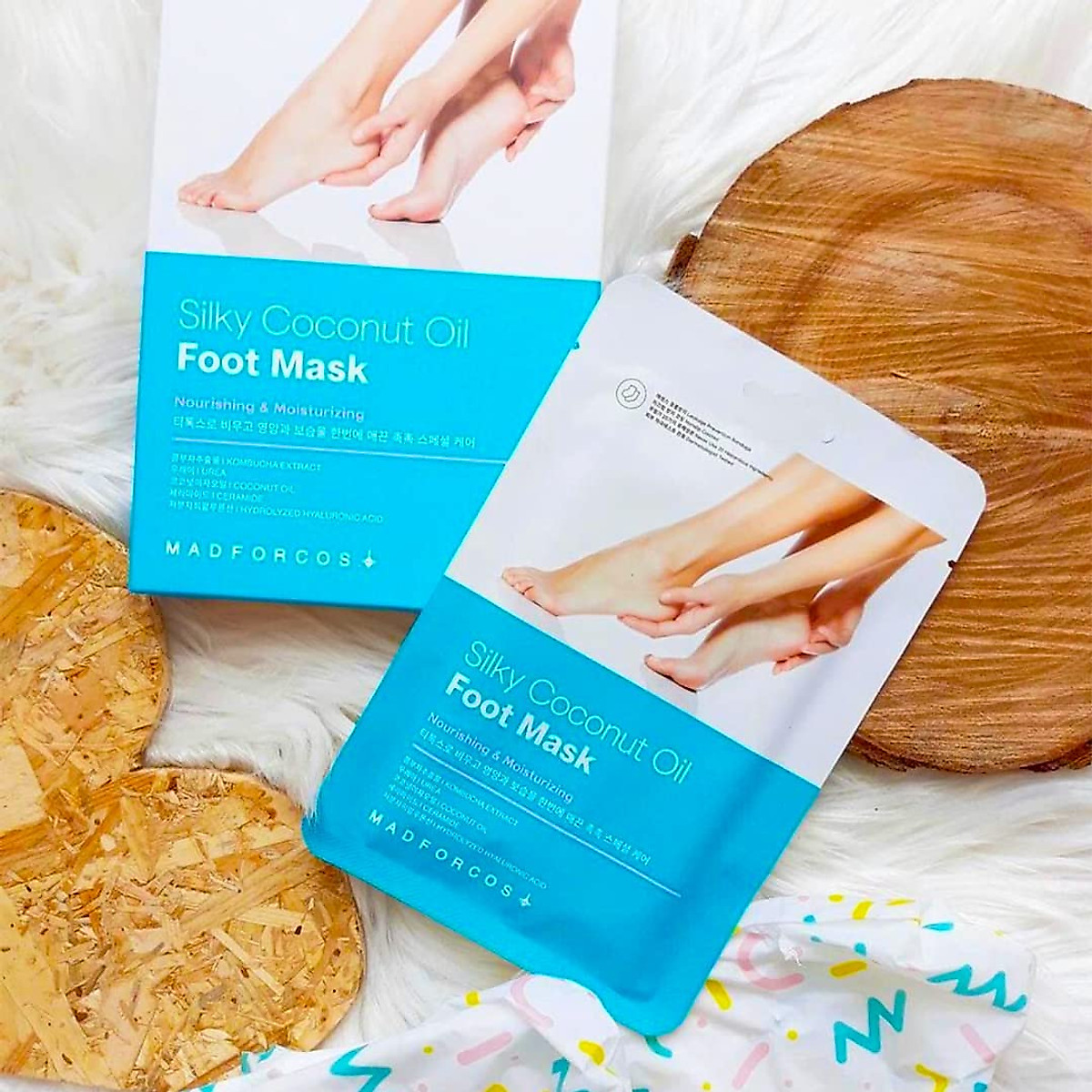 [5PCS Made In Korea] KN FLAX Madforcos Foot moisturizing Mask - Removes Dead Skin for Softer And Smoother Feet - Repairs Rough Heels And Dry Toe Layers - Natural Exfoliation Treatment To Uplift And Rejuvenate Safely