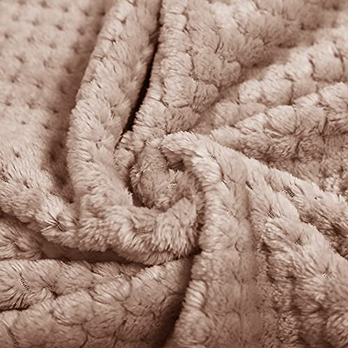 Exclusivo Mezcla Fleece Throw Blanket, Super Soft and Warm Blankets for Couch, Sofa and Bed Waffle Textured, Cozy, Fuzzy and Lightweight (Camel, 40x50 Inches)