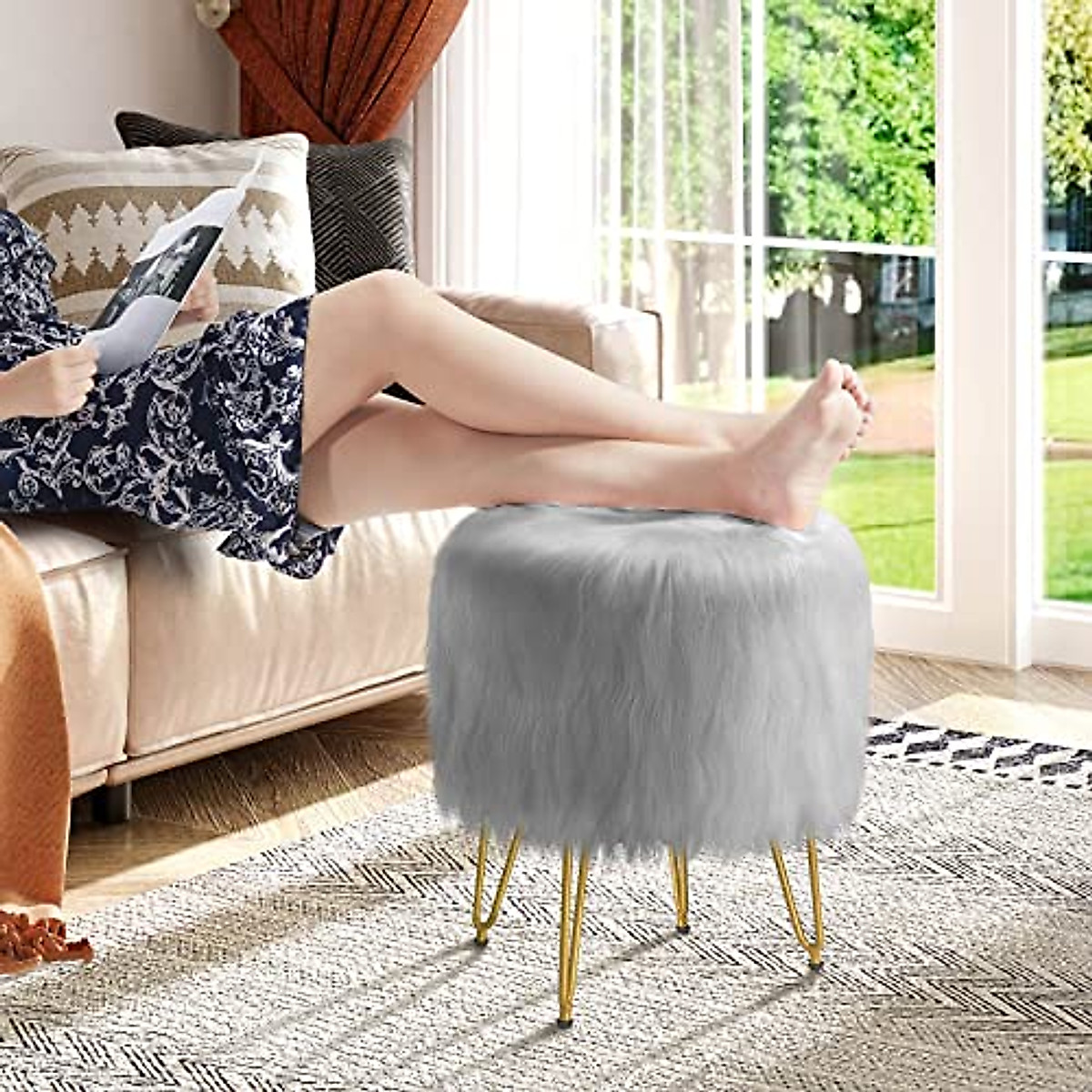 GREENSTELL Vanity Stool Chair with Storage, 15.75" W x 19.29" H Round Faux Fur Ottoman with 4 Metal Legs, Furry Padded Seat, Modern Multifunctional Makeup Stool for Bedroom Living Room Grey