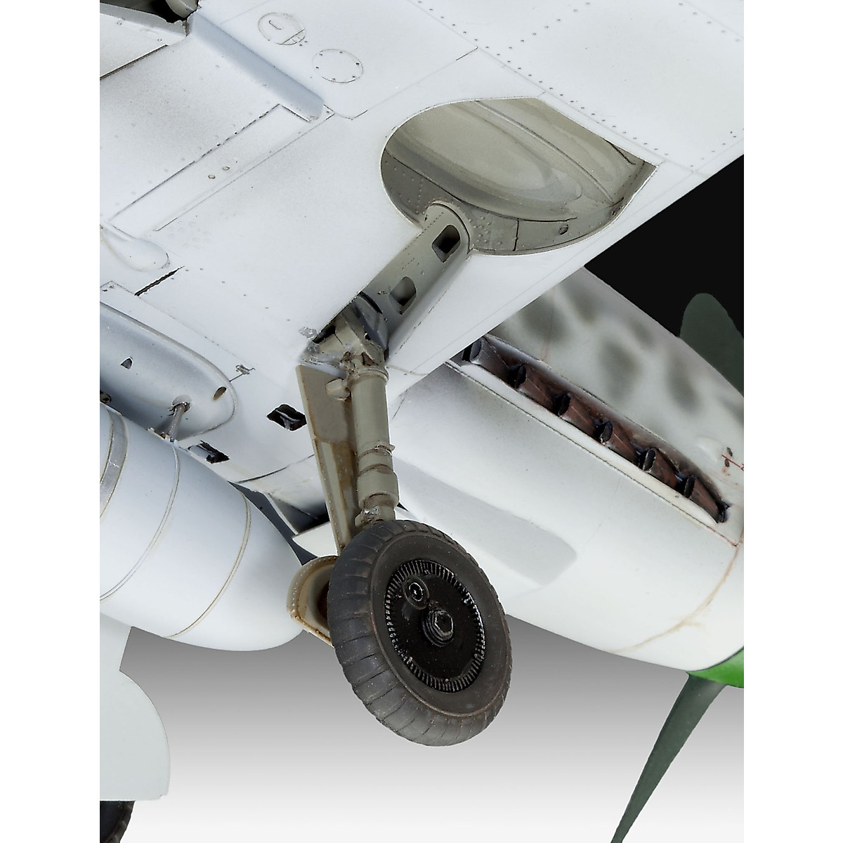 Revell 04665 Messerschmitt Bf109 G-6 Plastic Model Kit