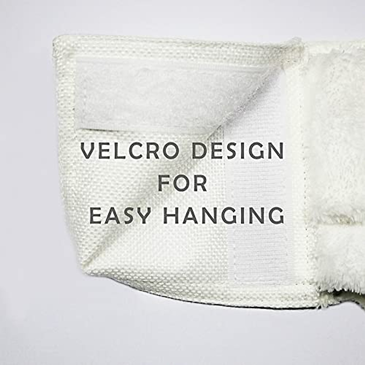 FFYHO Winter Snowflakes Hanging Kitchen Towel with Loop 2 Pack Christmas Red Hand Towels Soft Microfiber Coral Velvet Tie Towel Decor for Bathroom Oven Absorbent Washcloth