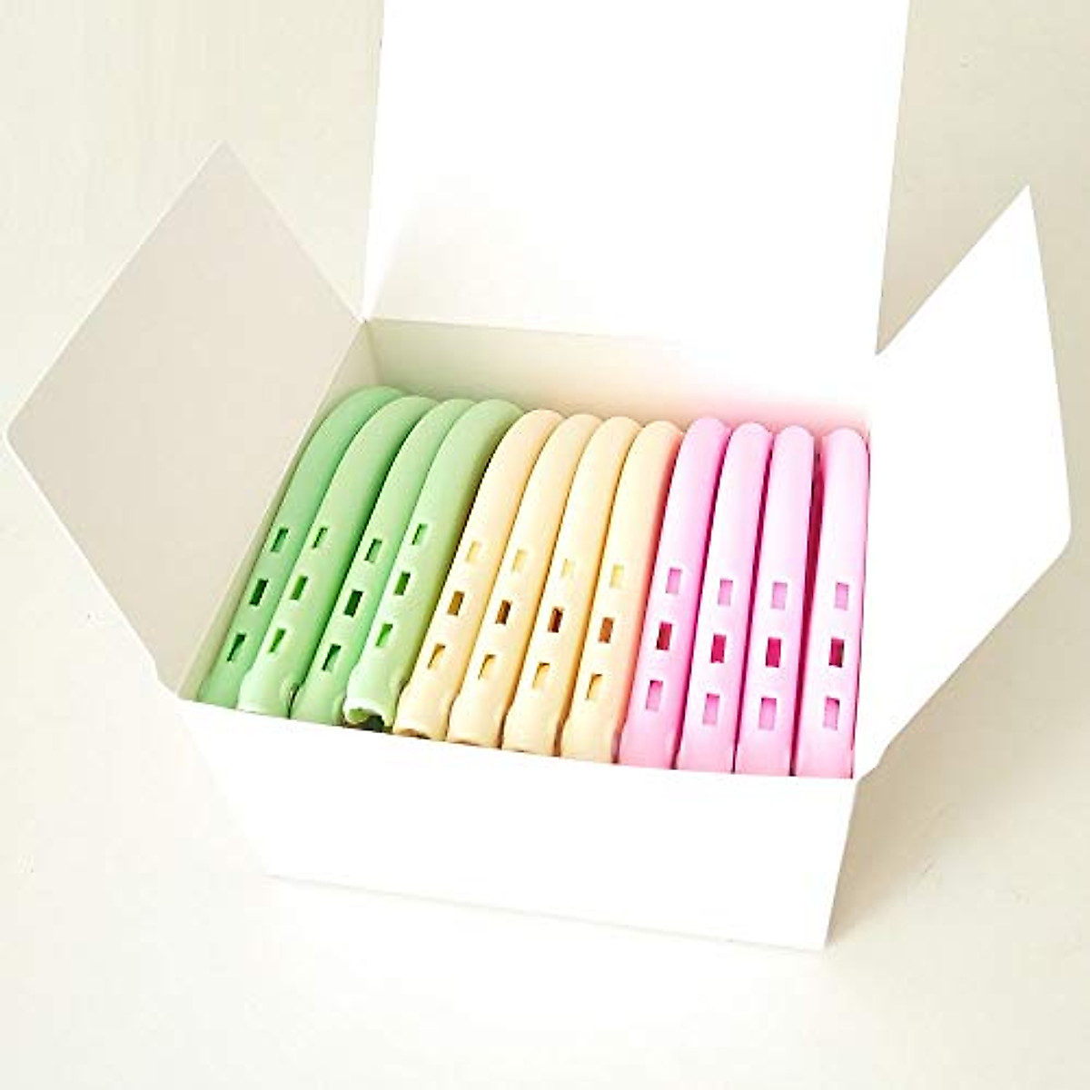 12PCS Folding Travel Hangers – 3 Section Design, Collapsing Clothing Hangers, Space Saving and Lightweight for Easy Carrying and Storing – Strong Plastic and Aluminum Alloy Rivets (Pack of 12)