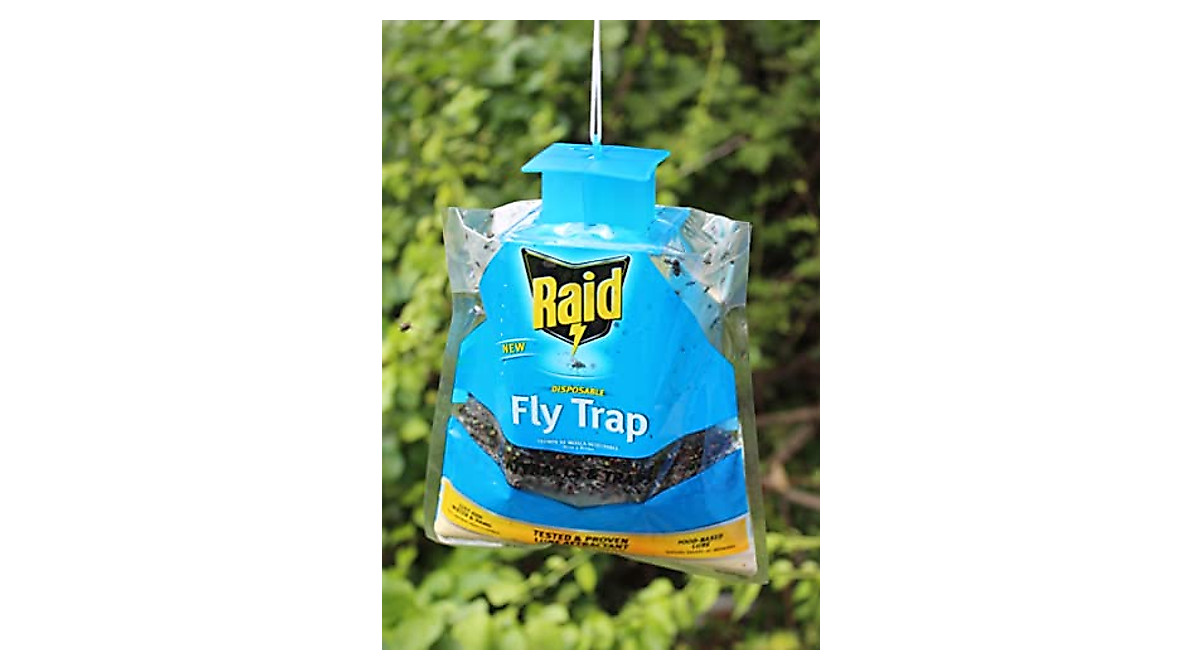 Raid Fly Trap 2-Pack | Effective Outdoor Fly Control Solution