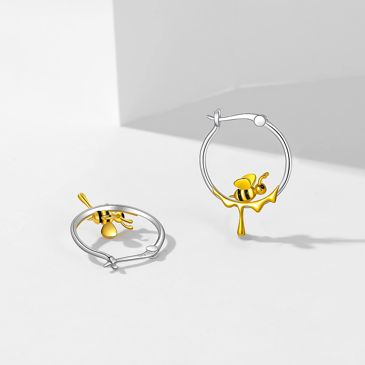 Bee Hoop Earrings 925 Sterling Silver Cute Animal Hoop Earring Bee Honey jewelry for Women