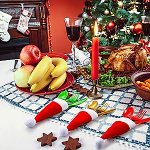 144 Pcs Christmas Plastic Silverware Set, Red Green and Gold Plastic Holiday Cutlery, 36 Spoons, 36 Forks, 36 Knives, and 36 Santa Hats Silverware Holders Xmas Tableware Fork Spoon Knife Storage Bag