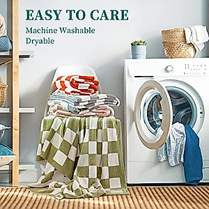 SeaRoomy Throw Blanket Checkerboard Lightweight Blanket Ultra Soft Cozy Plaid Fuzzy Blankets Reversible Checkered Blanket for Couch Bed Decor Gift Idea(Light Pink, 51×63in)