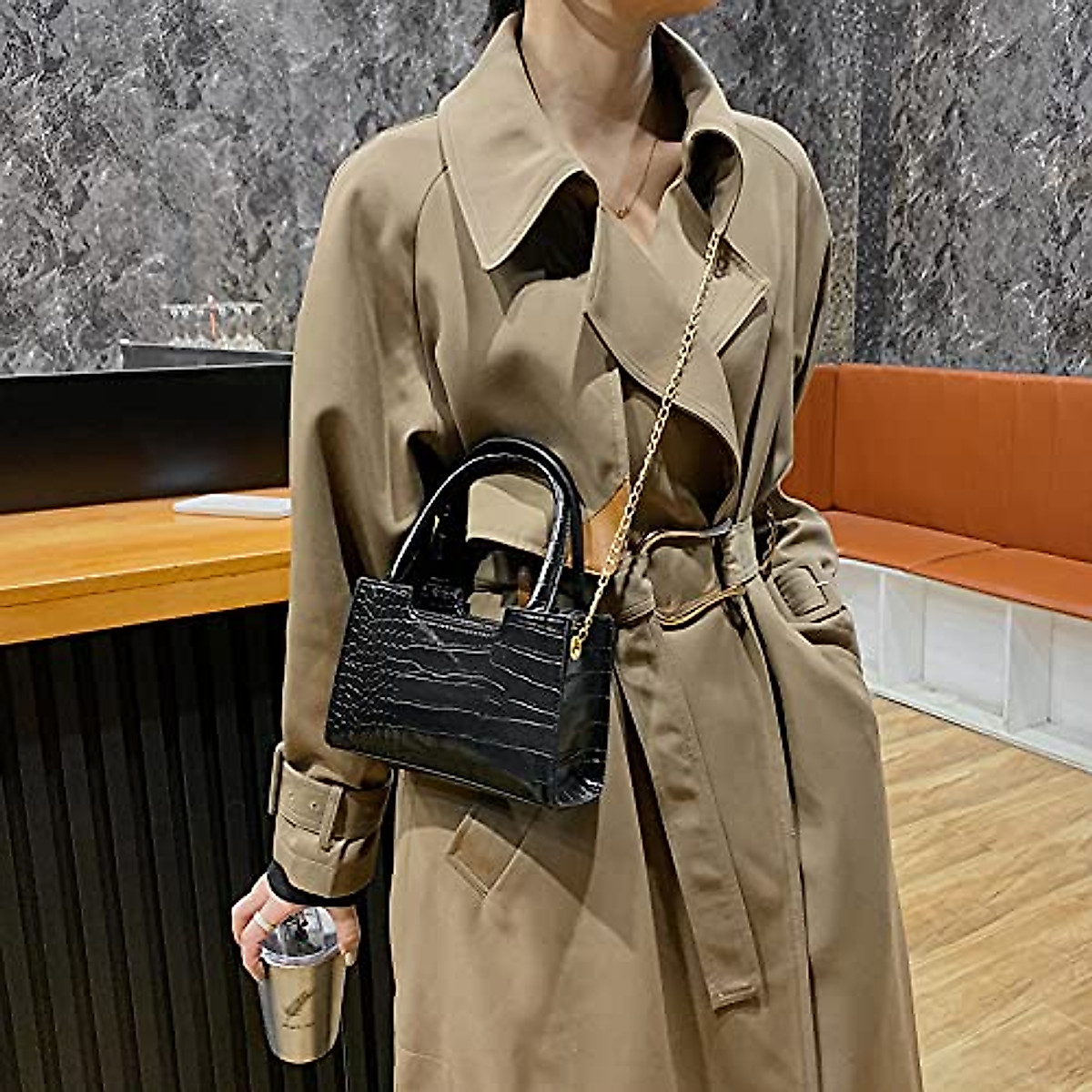 Retro Shoulder Handbag Alligator PU Solid Crossbody Bag for Lady Top-handle Tote, Black, 21 x 18 x 5cm