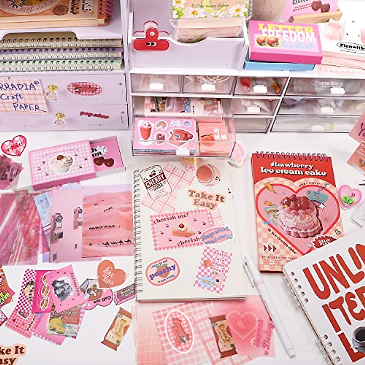 720 Sheets Scrapbook Paper & Stickers Pink Aesthetic Scrapbook Kit Journaling Scrapbooking Supplies Washi Scrapbook Sticker Paper Kawaii Craft Paper Note Paper Cute Heart Stickers for Kids Teen Girls