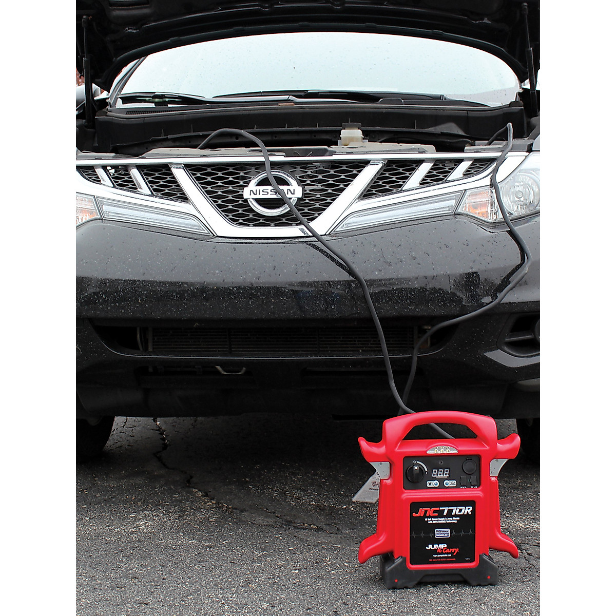 Clore Automotive Jump-N-Carry JNC770R 1700 Peak Amp Premium 12 Volt Jump Starter Bundle - Red