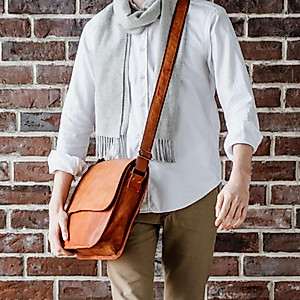 BERLINER BAGS Vintage Genuine Leather Messenger Bag Ghent, Laptop Bag, Work Bag, Briefcase for Men and Women - Brown