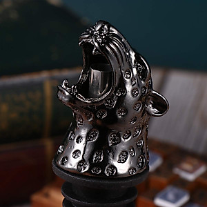 Hemoton Measured Wine Pourer Wine Stoppers for Wine Bottles Bottle Pourer Wine Accessories Wine Pour Spouts Animal Wine Aerator Alloy Wine Stoppers Wine Spout Beer Bottle Cap Seal