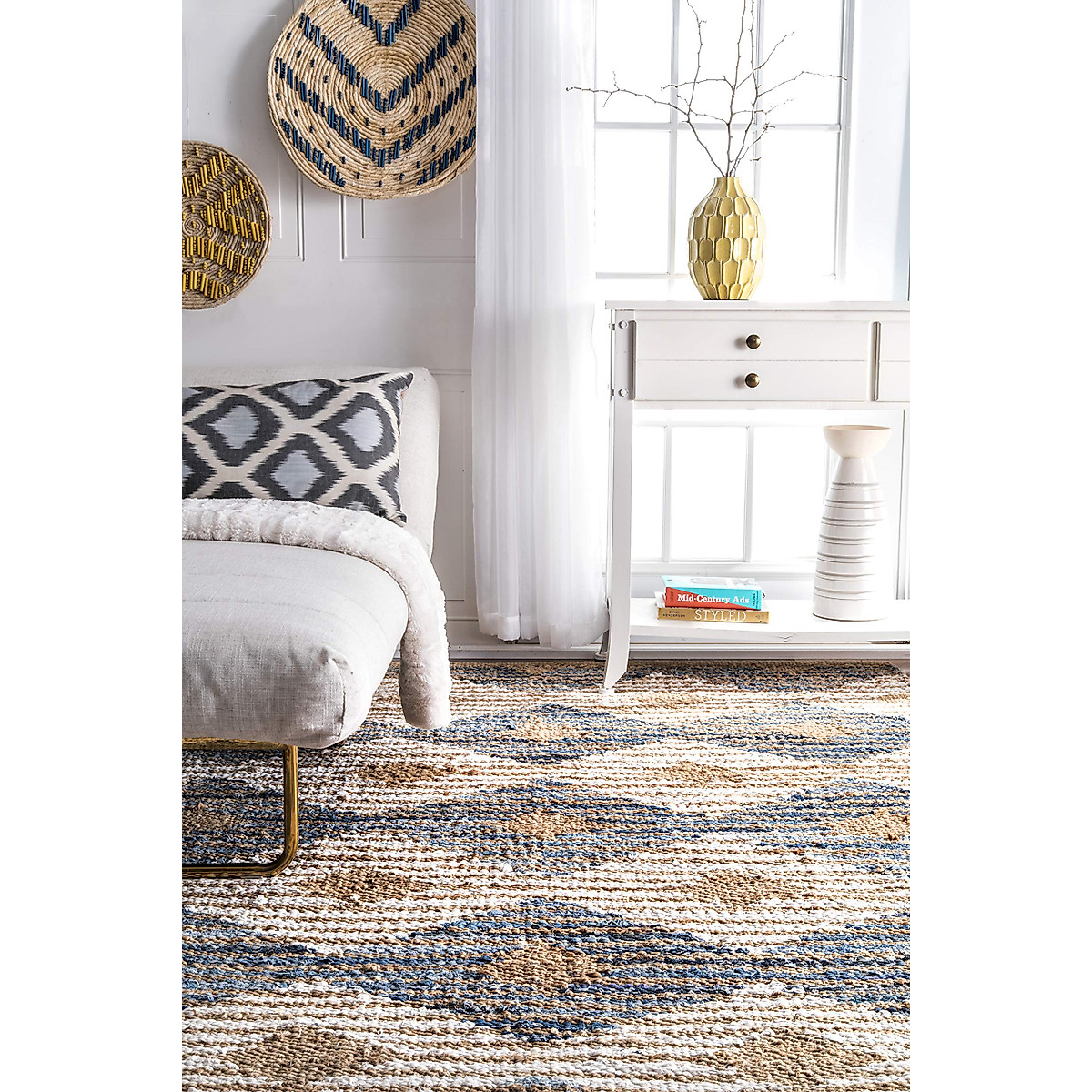nuLOOM Hand Braided Marla Denim And Jute Diamonds Runner Rug, 2' 6" x 6', Off-white