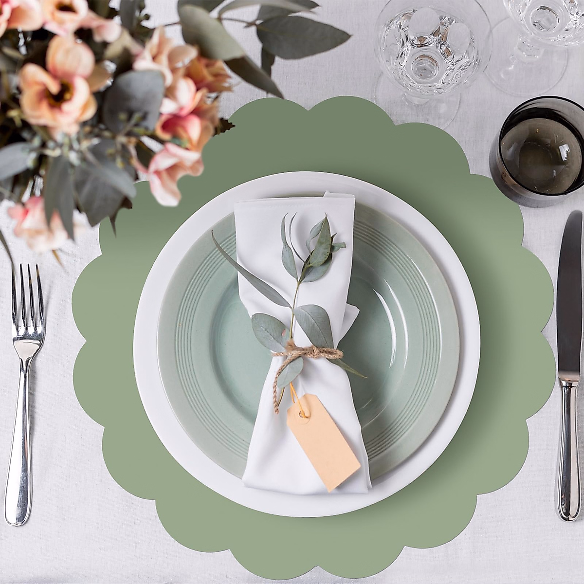 60 Pcs Sage Green Paper Placemats, 13.5 Inch Scalloped Disposable Placemats Round Table Placemats Decorative Paper for Birthday Wedding Banquet Party