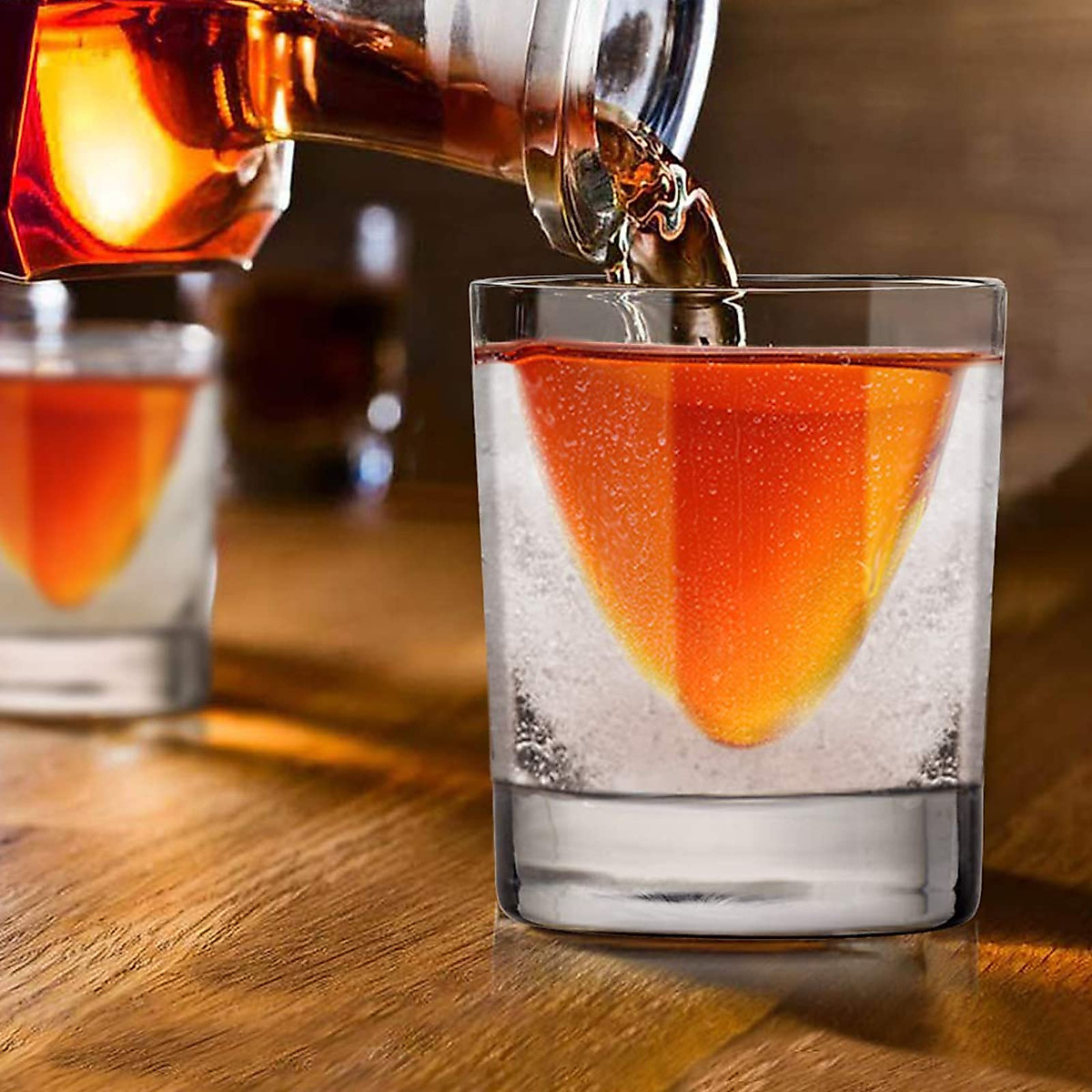 Kollea Gifts for Men Dad, Set of 2 Whiskey Wedge Glasses with Silicone Ice Mold, Old Fashioned 2 Whiskey Glasses with Ice Form, Whiskey Lovers for Valentine's Day, Birthday, Anniversary - 9 Oz