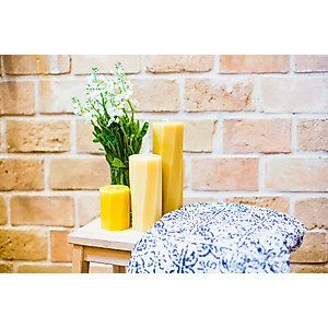 The Beeswax Co Pillar Beeswax Candle - Natural Honey Scented - Long-Lasting & Eco-Friendly - Cotton Wick - Slow Burning - Hand Poured Pure Organic Bees Wax - Spiral Octagon