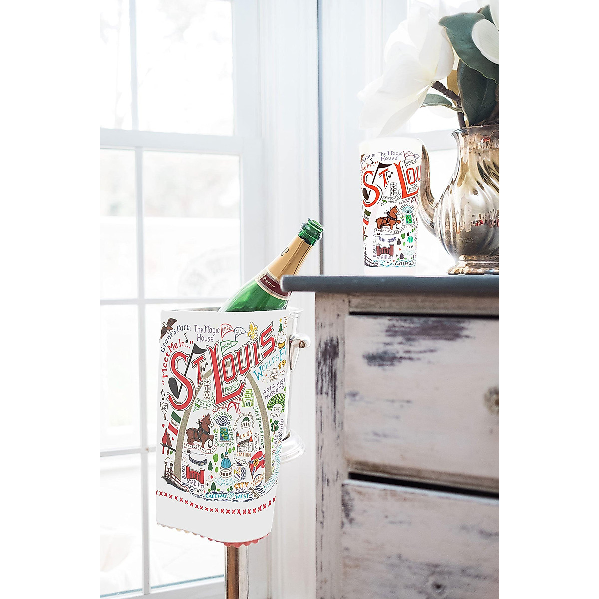 Catstudio St. Louis Dish & Hand Towel | Great for Kitchen, Bar, & Bathroom
