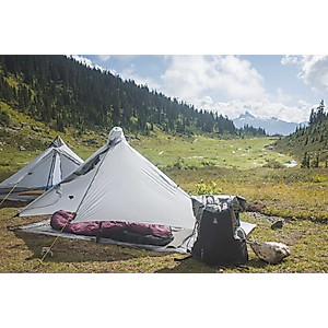 Six Moon Designs Gatewood Cape - 11 oz. - 1 Person Ultralight Tarp/Cape (Green). Packs Small. The ONLY Poncho-Style Tarp to Provide Complete 360° Protection.