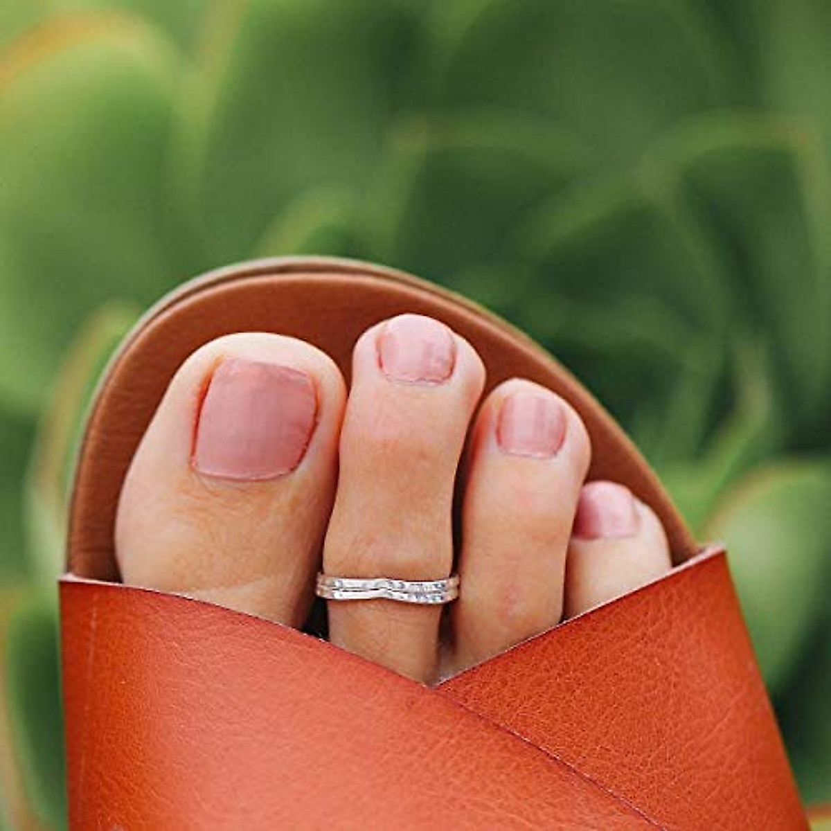 Pura Vida Silver Chevron Toe Ring - .925 Sterling Silver - Sizes 5-9