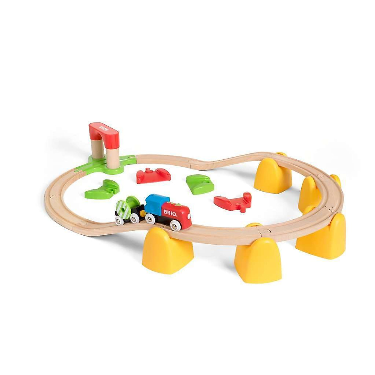 BRIO World 33710 - My First Railway Battery Operated Train Set | 25 Piece Wood Train Set for Toddlers | Inclusive of Accessories and Wooden Tracks | Certified by Forest Stewardship Council