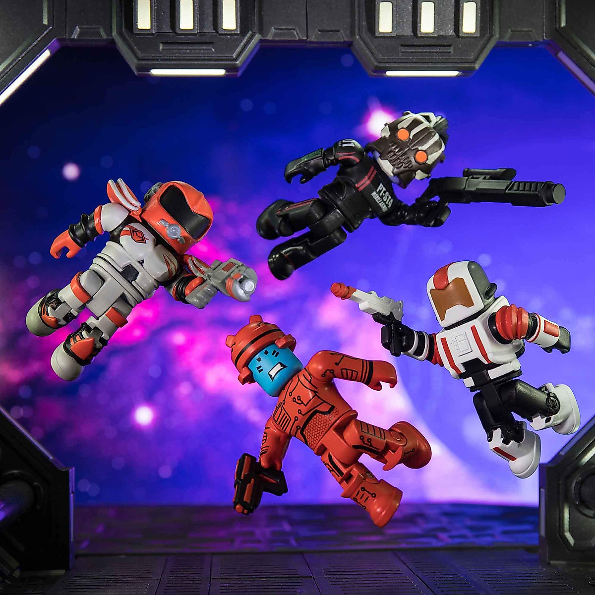 Roblox Action Collection - Star Commandos Four Figure Pack [Includes Exclusive Virtual Item]